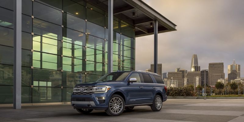 See the 2022 Ford Expedition in Tulsa, OK | Features Review